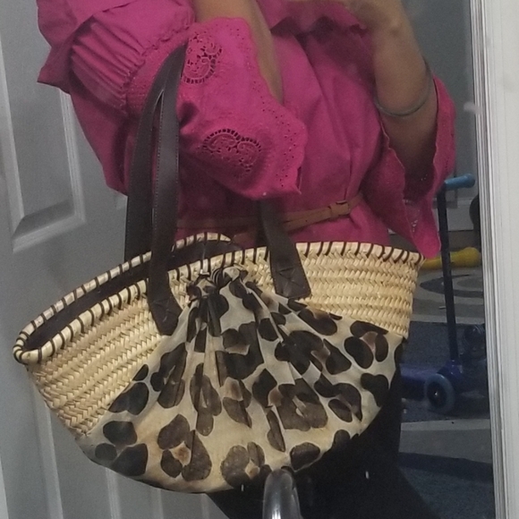 Bacamunda | Bags | Bacamunda Italian Woven Tote Bag W Cheetah Print ...